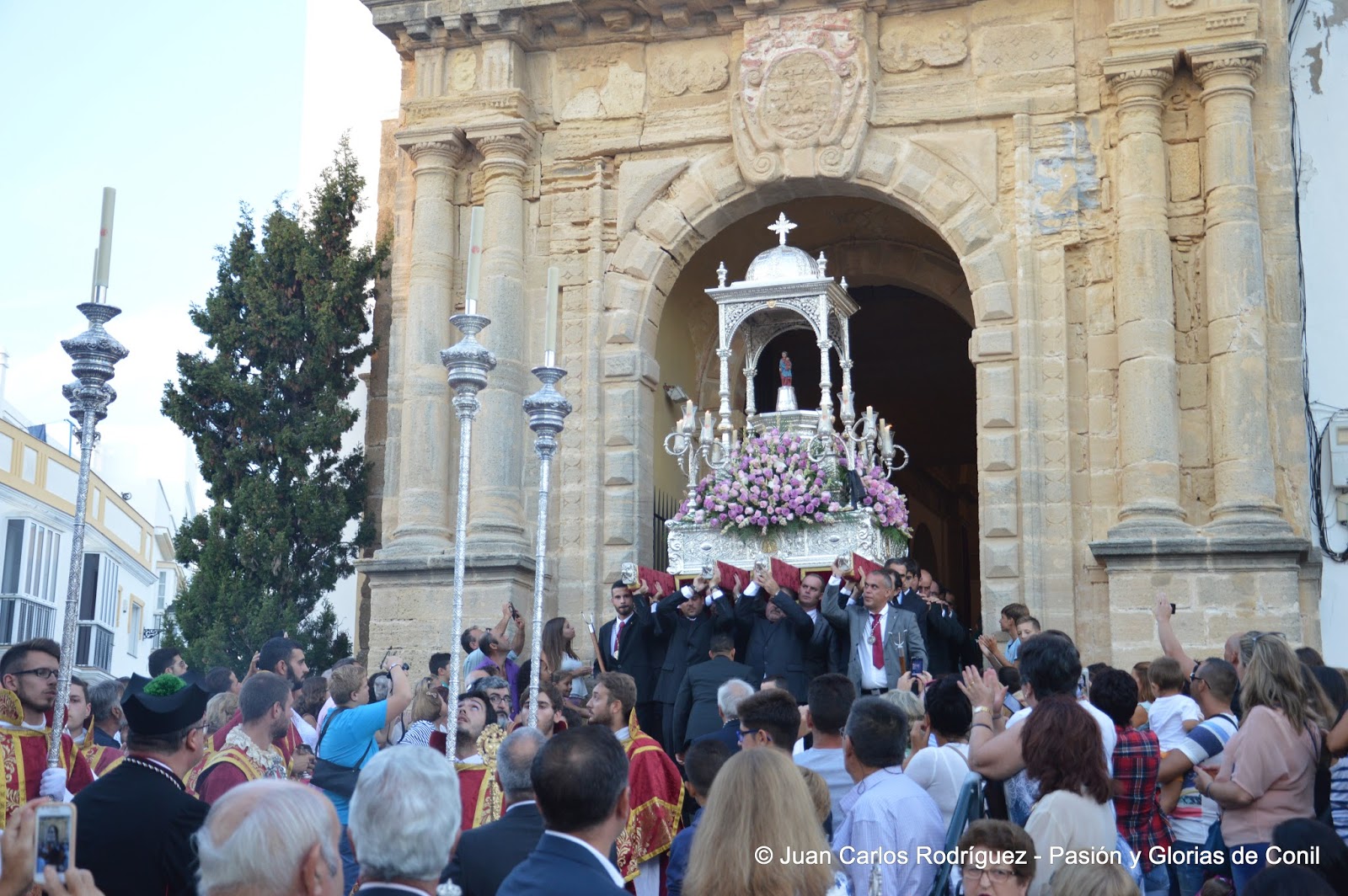 Pasión y Glorias de Conil: Conil descubre a la imagen de su Patrona en ...