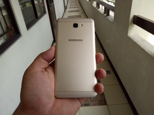 Samsung Galaxy J7 Prime Review; Grade A - TeknoGadyet
