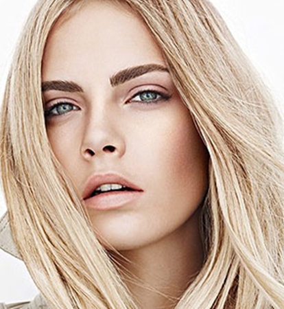 Las cejas anchas de las modelos son tendencia | ME PASO EL DIA COMPRANDO