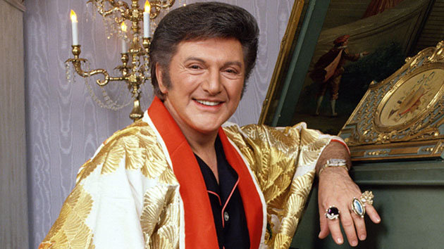 loveisspeed.......: Władziu Valentino Liberace May 16, 1919 – February ...