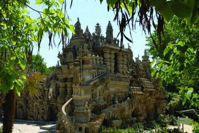Fresh Pics: The Ideal Palace of Postman Ferdinand Cheval