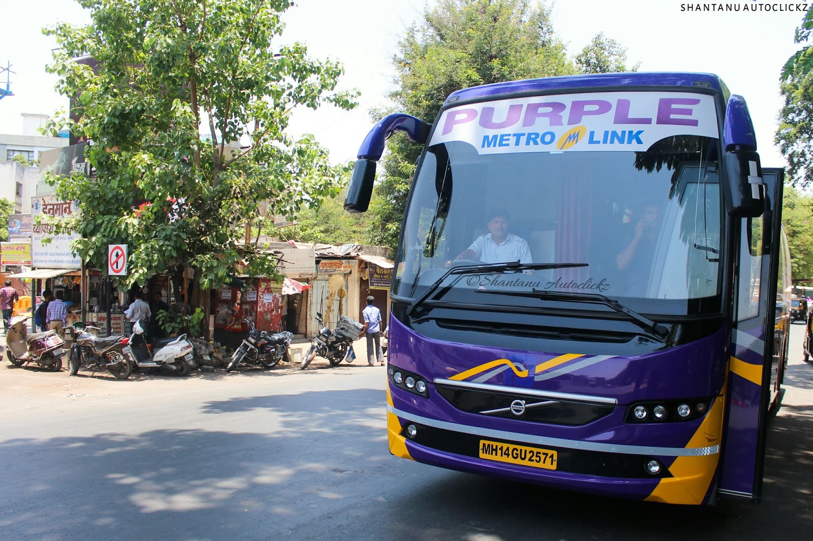 Shantanu Autoclickz: Prasanna Purple Metrolink Volvo B8R Euro4