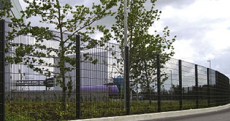 Mesh fencing and its obscure advantages!