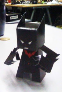 Papercraft - Batman Beyond - Papercraft4u | Free Papercrafts, Paper ...
