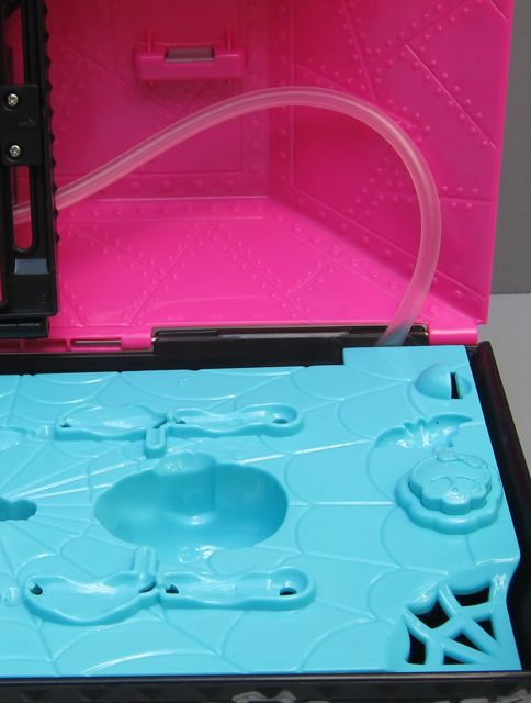 A Review of the Create-a-Monster Design Lab for Monster High | The Toy ...