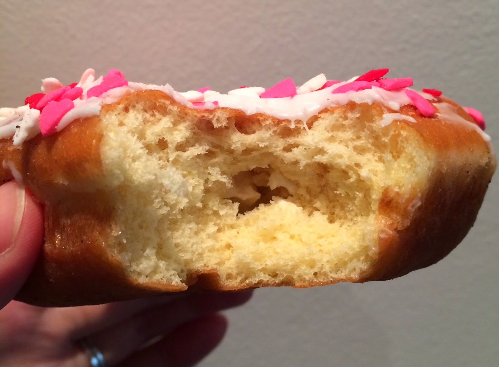 Raspberry Cheesecake Square From Dunkin' Donuts / ダンキンドーナツのラズベリー チーズケーキ ...