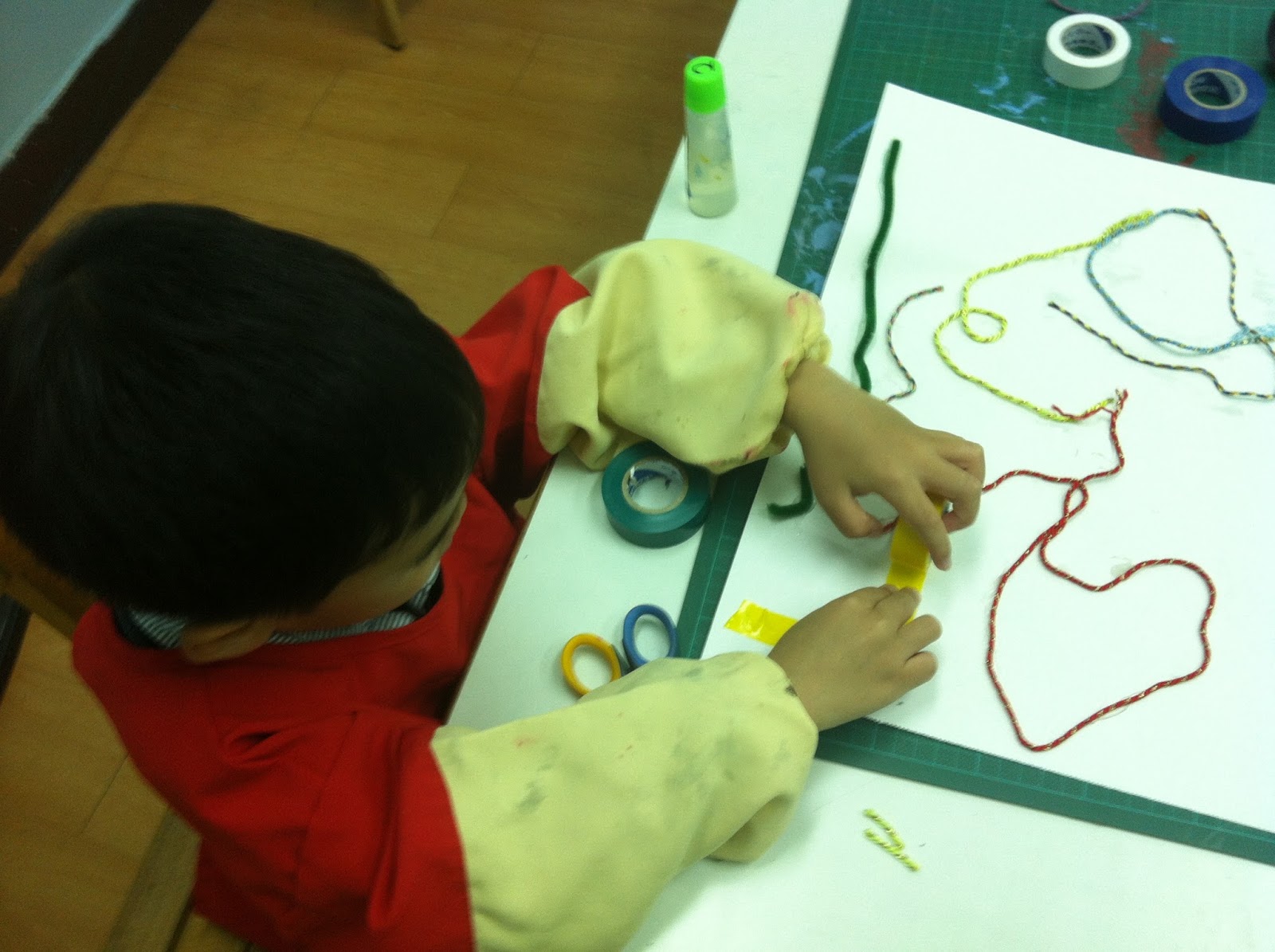 Art in English: line project : vertical and horizontal lines