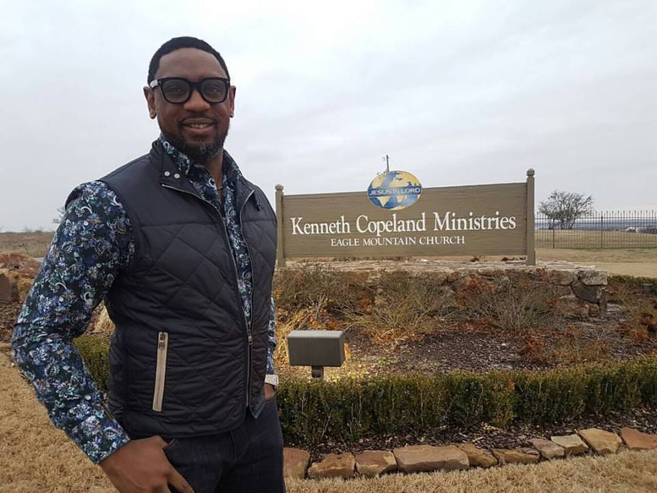 Kenneth Copeland Lays Hand on Nigerian Pastor ~ Christianity Information