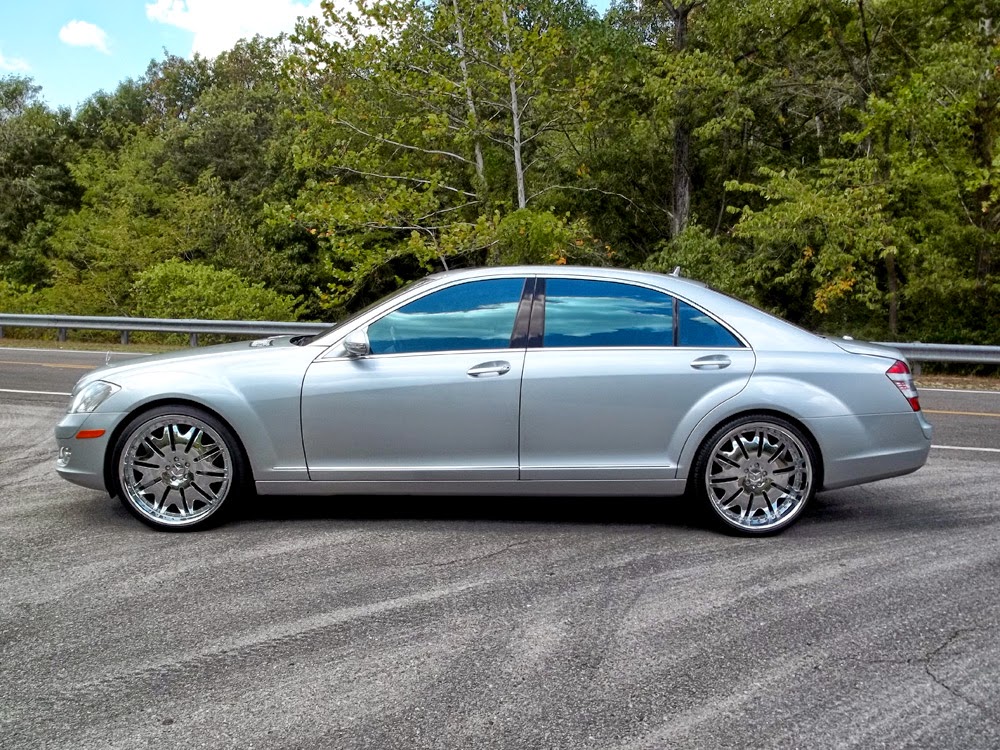 Mercedes-Benz S550 W221 on R22 Wheels | BENZTUNING