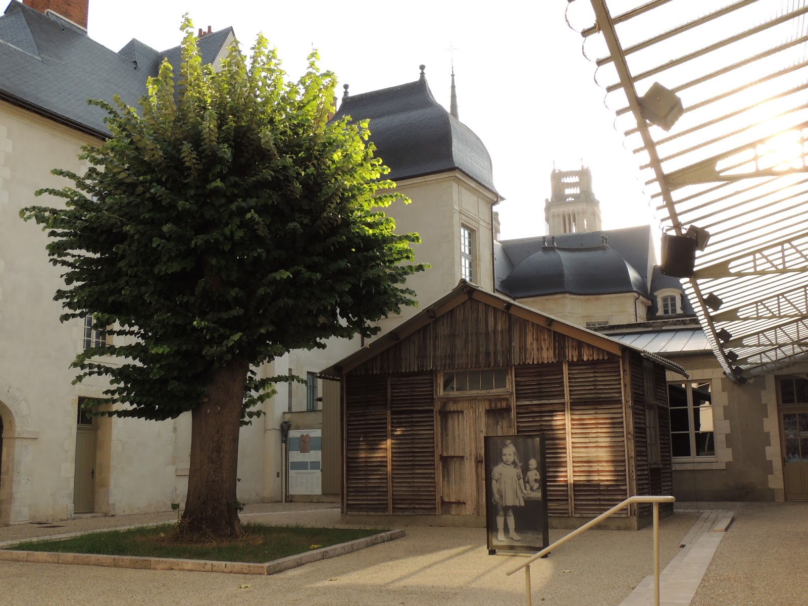 La programmation culturelle du Cercil-Musée Mémorial des enfants du Vel ...