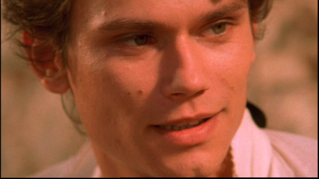 Captures Cinema: Jay Rodan - El triunfo del amor [The Triumph of Love ...