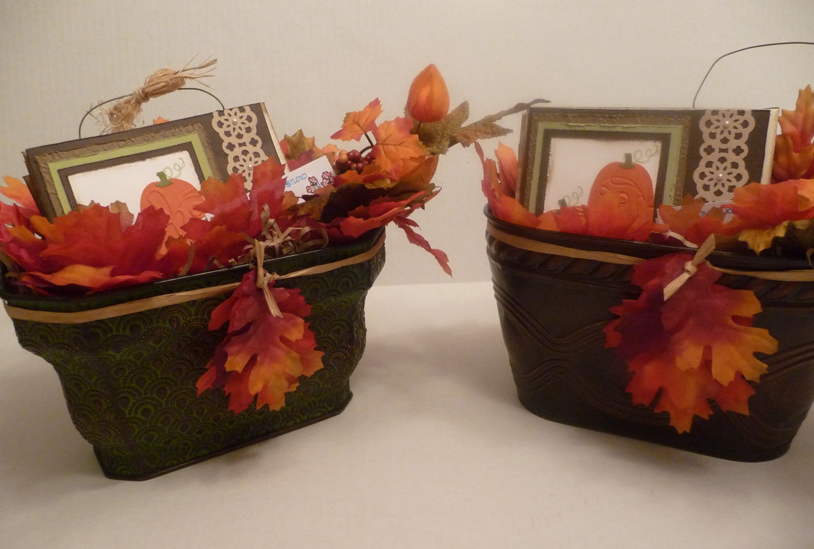 Dragonfly Krafts Studio: Fall Card Buckets Donated to Company Picnic