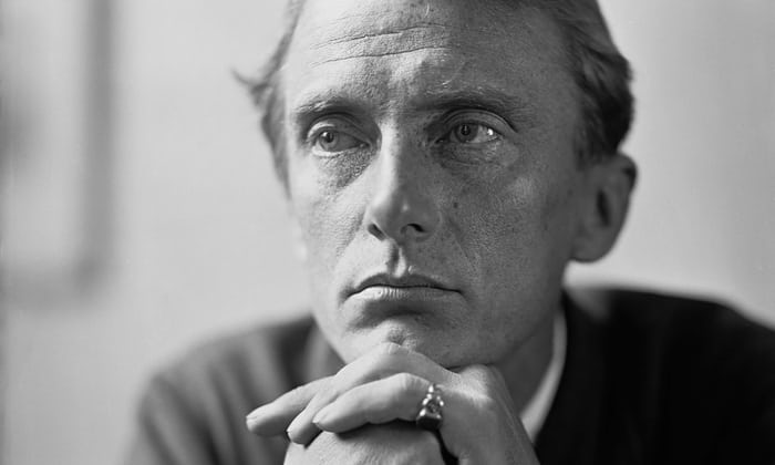 Otra Iglesia Es Imposible: Edward Thomas / Dos poemas