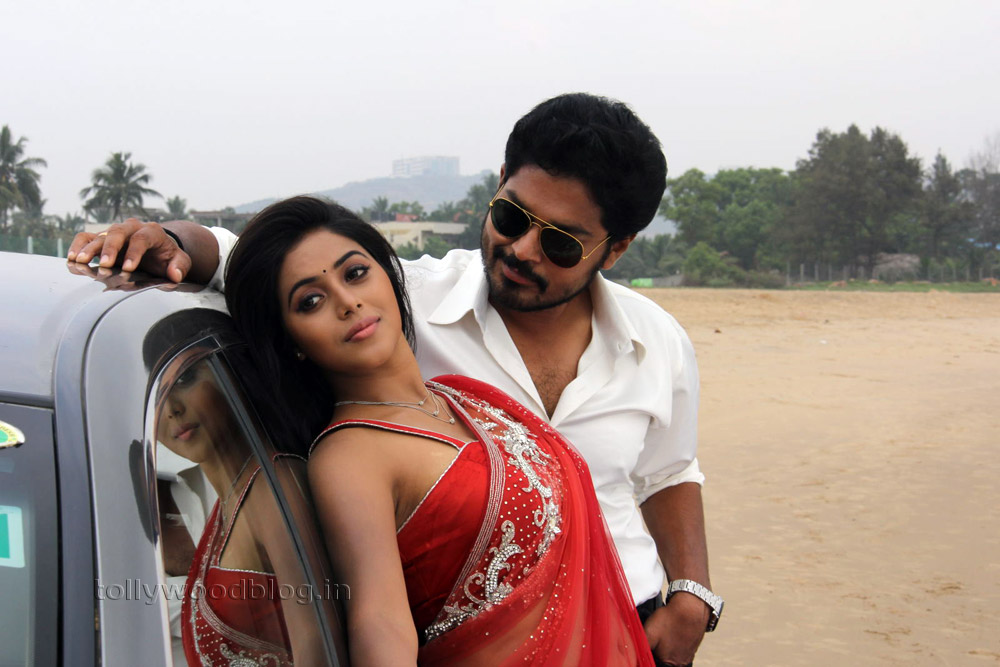 Telugulo Naku Nachani Padam Prema Movie Photos Gallery