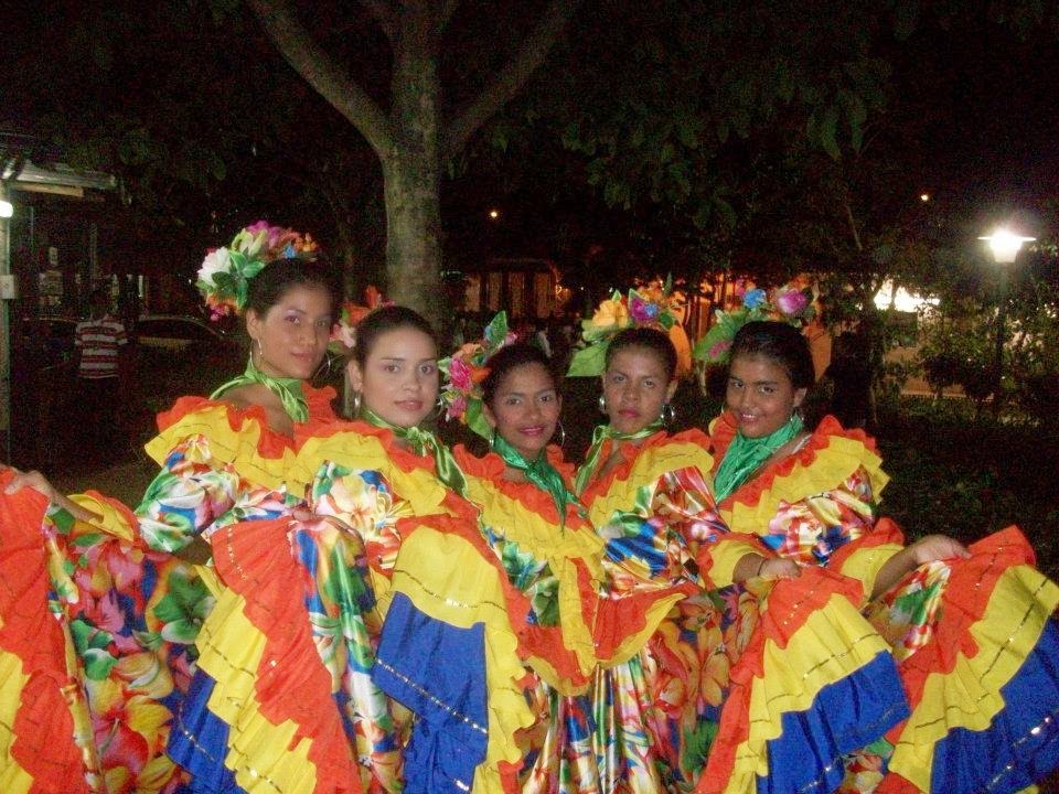 Chandé Fiesta y Alegria Colombiana