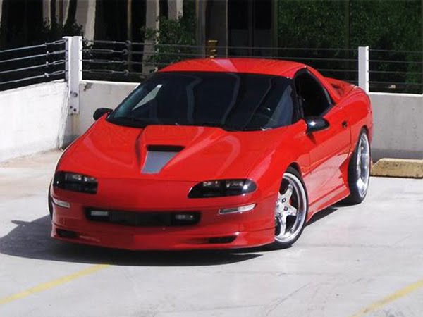 The World's Best 4th Gen Camaros: Fredo's Slammed 96 Camaro SS LT1