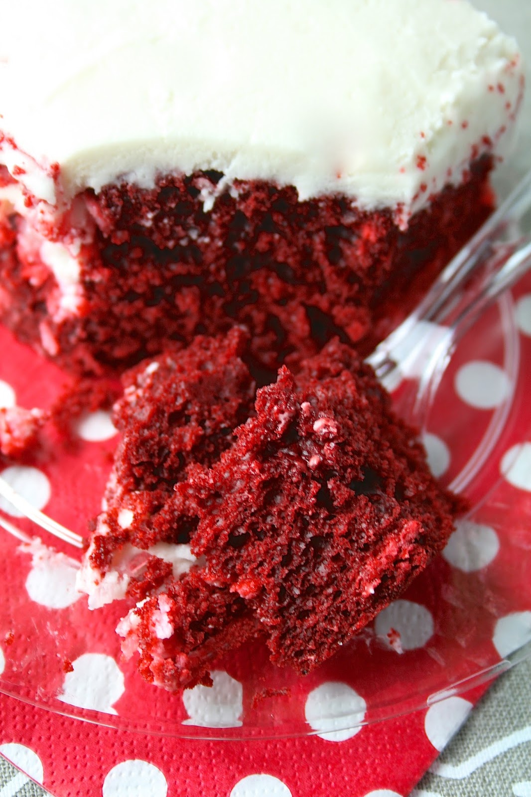 Oregon Transplant: Red Velvet Cheesecake Cake