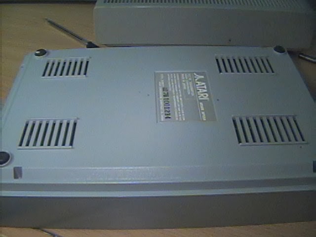 How to Disassemble the Atari XF551 5.25" Floppy Drive | EagleSoft Labs