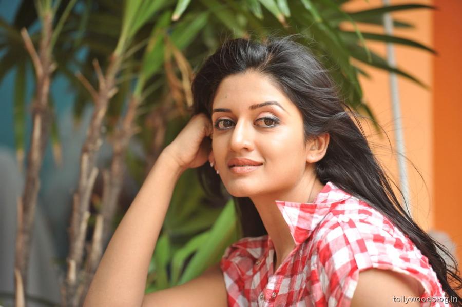 Herione Vimala Raman Photo Shoot Session Stills