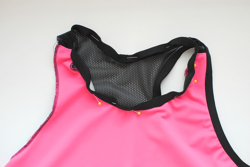 Trash To Couture: Sewing Activewear: DIY Sports Bra