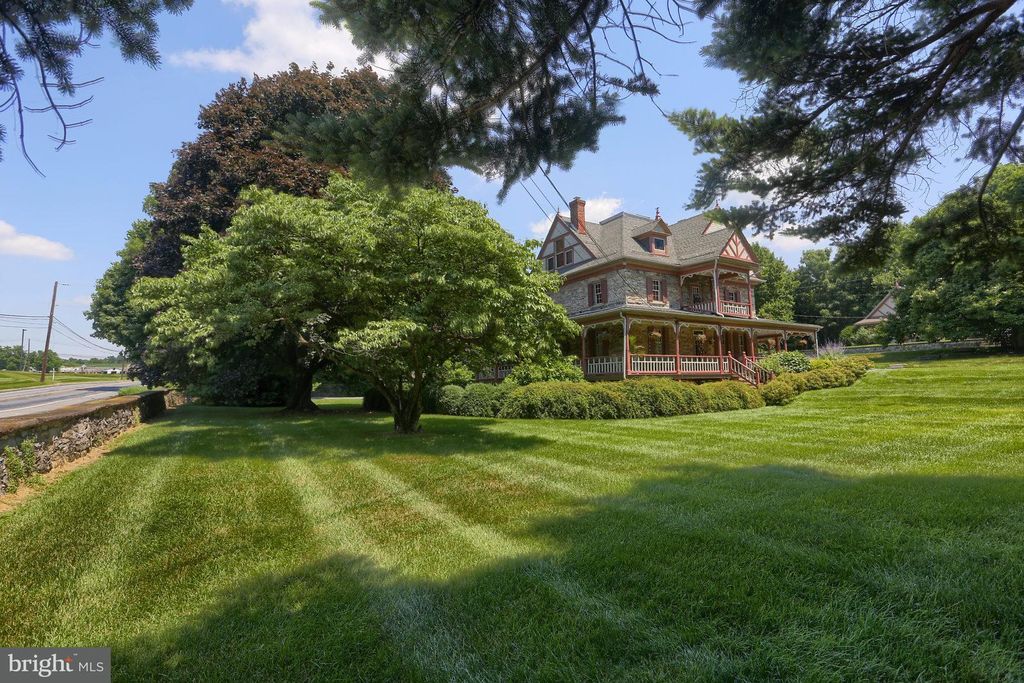 Sweet House Dreams: Spring Garden Farm, 1792 Victorian Farmhouse in ...