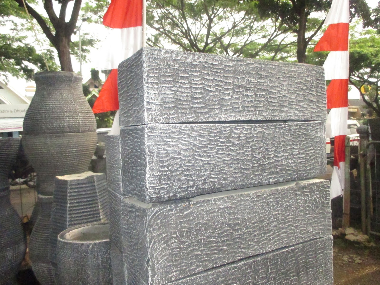 JUAL POT BUNGA DARI BATU ~ Jasa Landscape