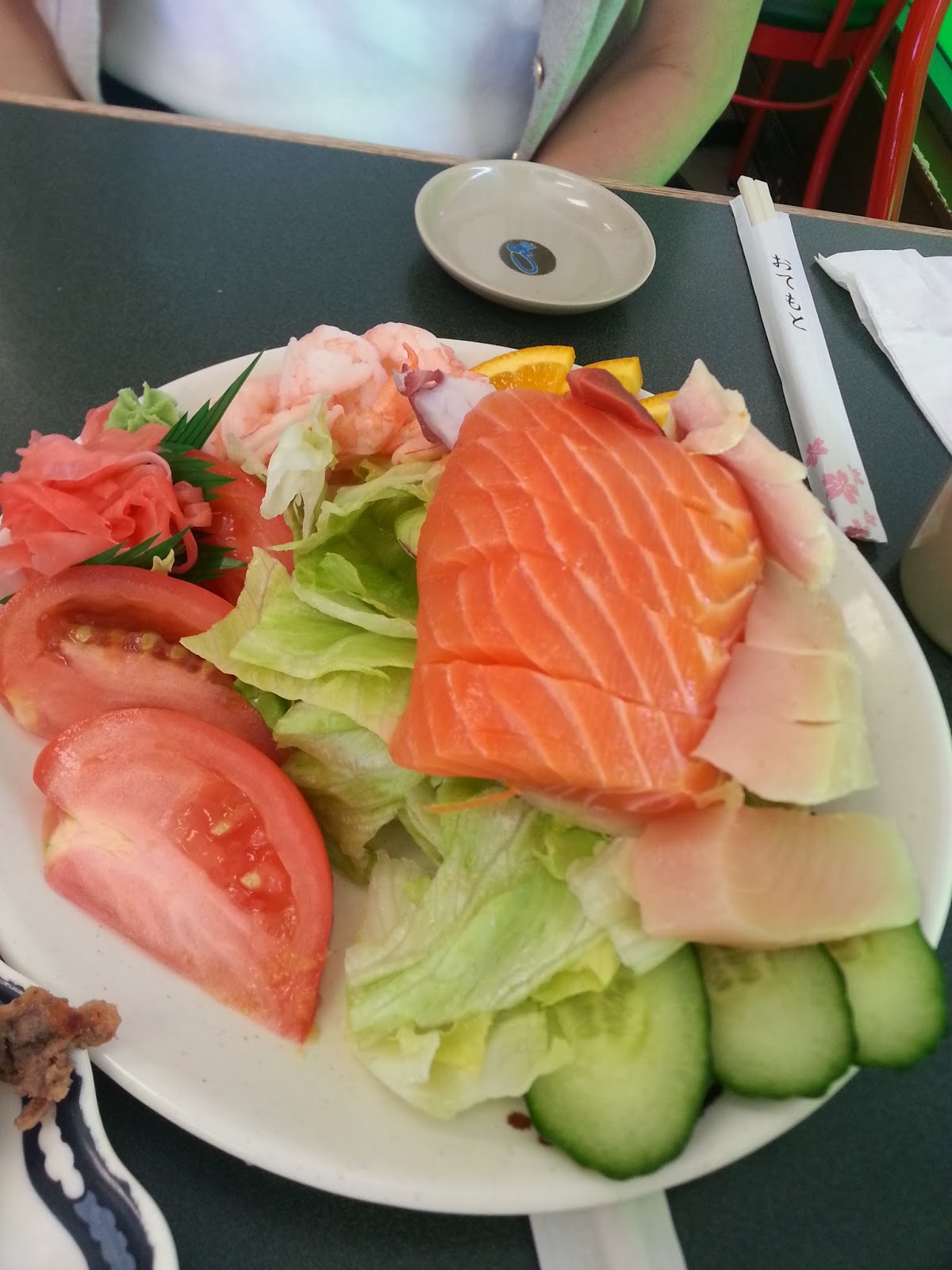 feeling famished: tokyo joe's sushi factory: da bomb rolls