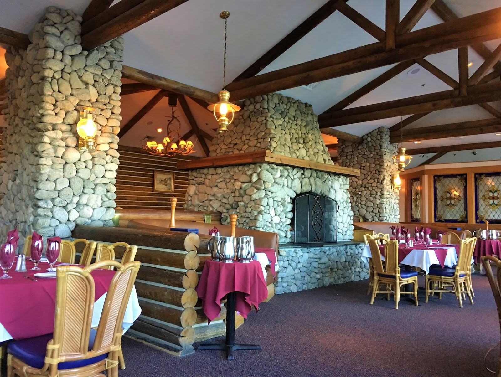 Laughlin Buzz: Farewell to the Lodge Steakhouse at Laughlin River Lodge