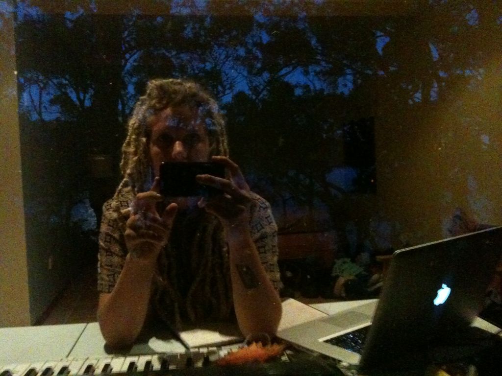 Gunyah artist-in-residence program: Harri Harding & Cleo Mees: artists ...