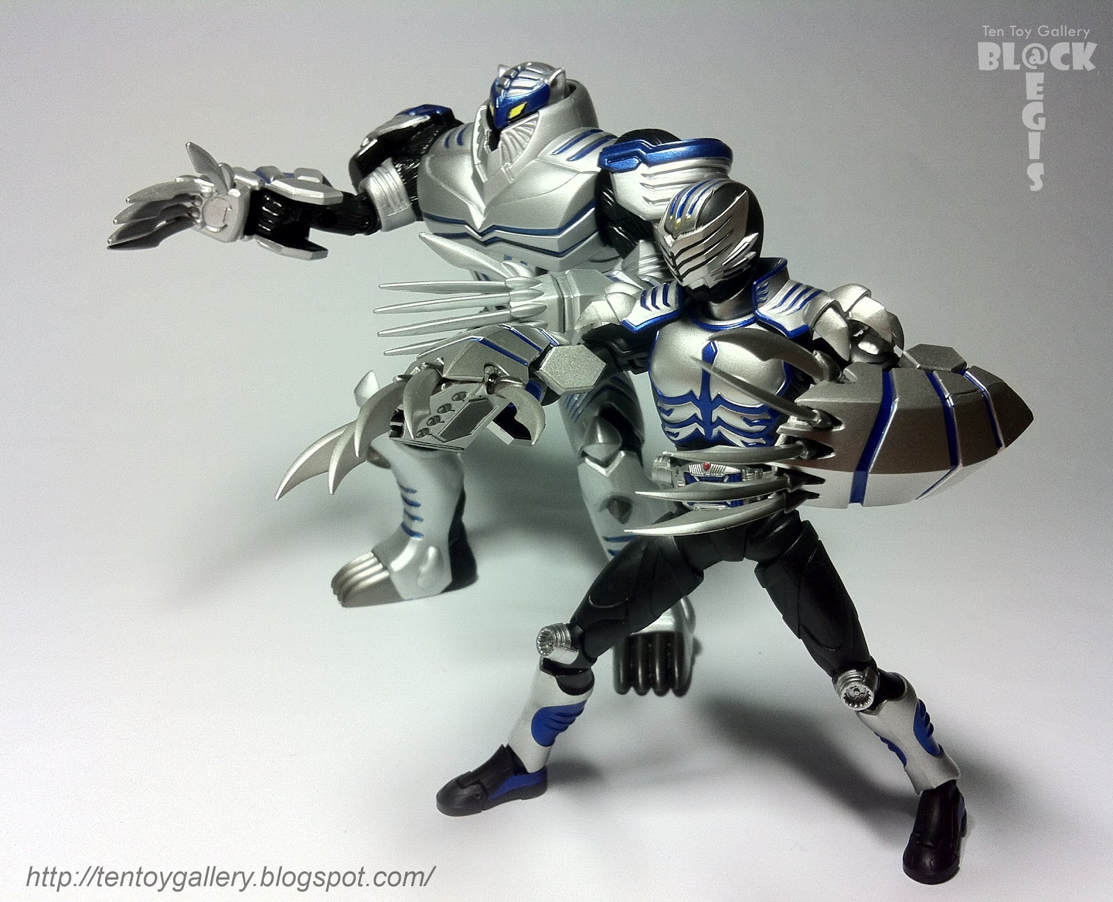 Ten Toy Gallery: Review: S.H.Figuarts Masked Rider Tiger