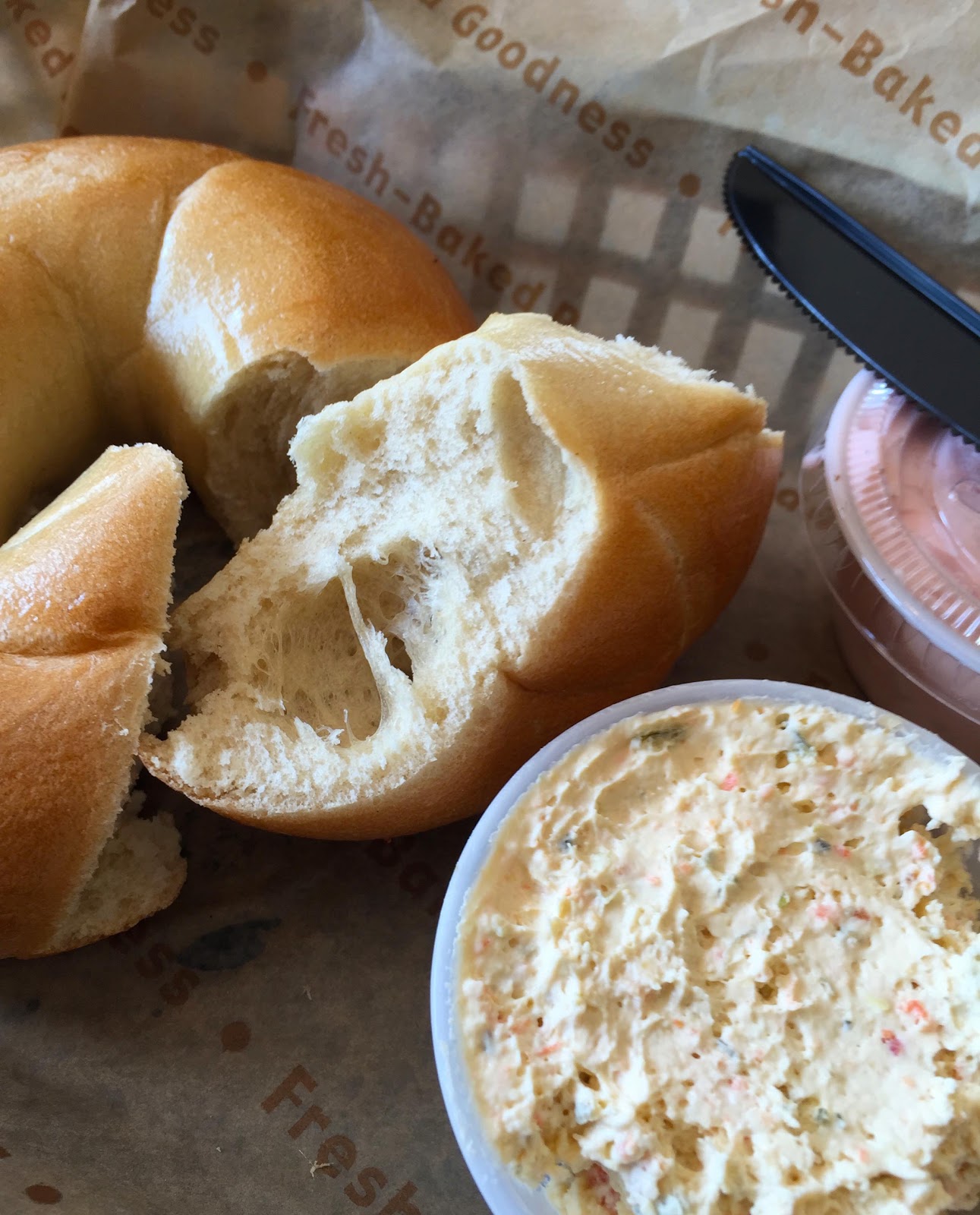 Twist 'N Dip at Einstein Bros. for Summer Fun