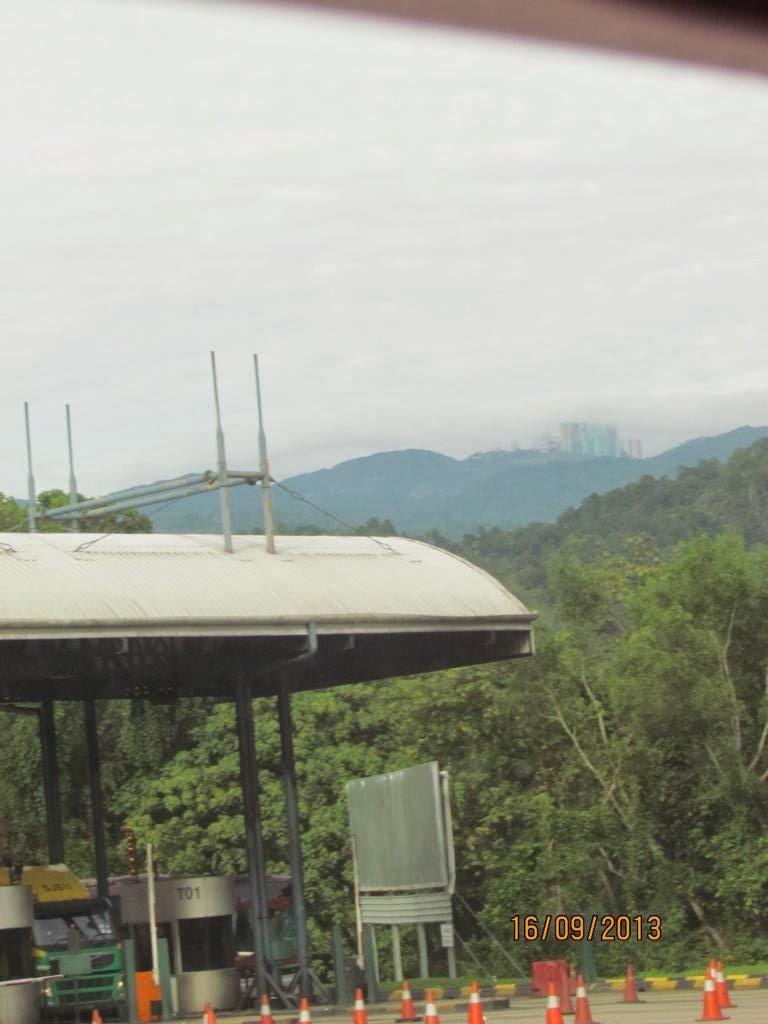 PDK SELAYANG / CBR SELAYANG: Views of Genting Highland via LPT (East ...