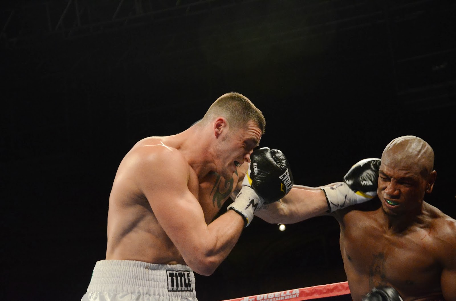 the other paper: Legendary Roseland Ballroom hosts final boxing event ...