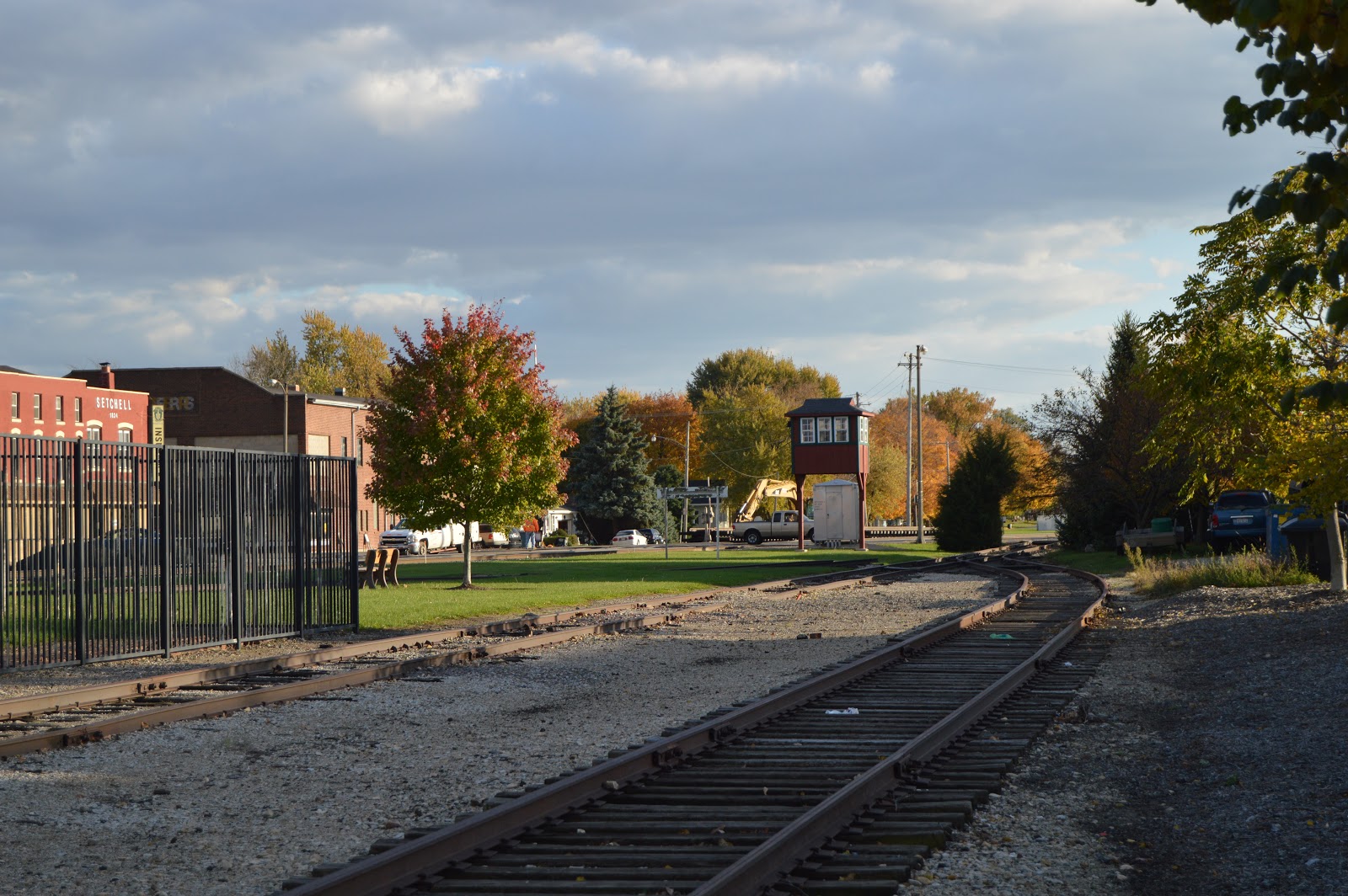 Towns and Nature: Mendota, IL: IC+CB&Q Union Depot