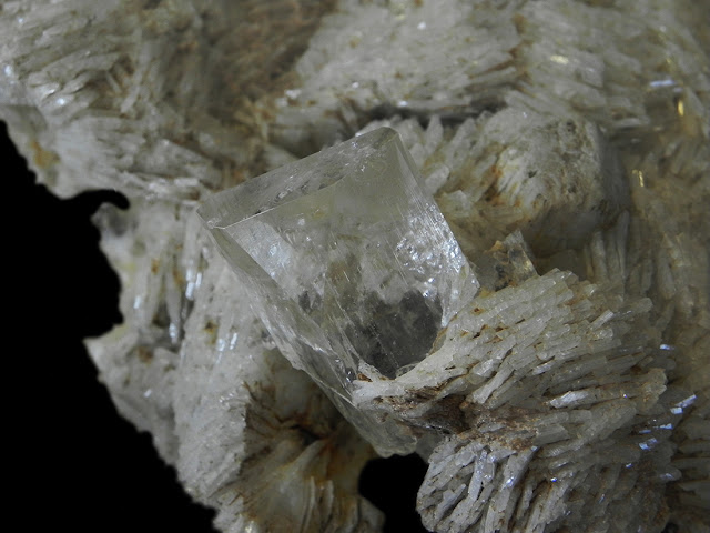 MINERALES: TOPACIO