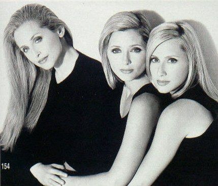 ESTILISTA DE MODA CRISTINA REYES: HERMANAS CON ESTILO.