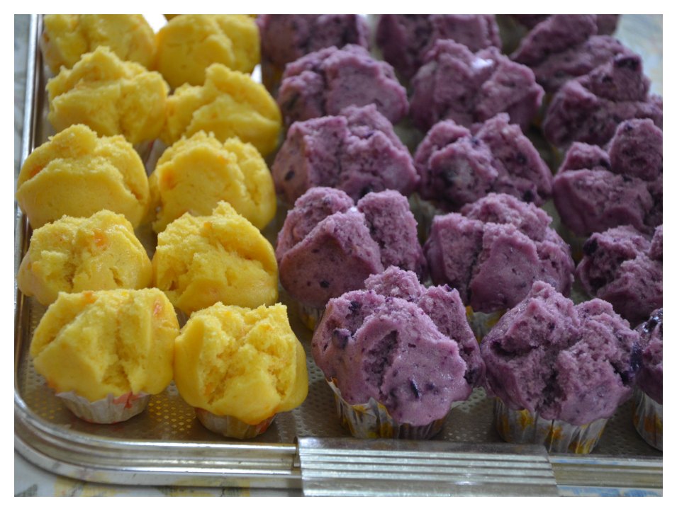 Indonesian Medan Food: Kue Moho (Steam Sweet Potato Cake)