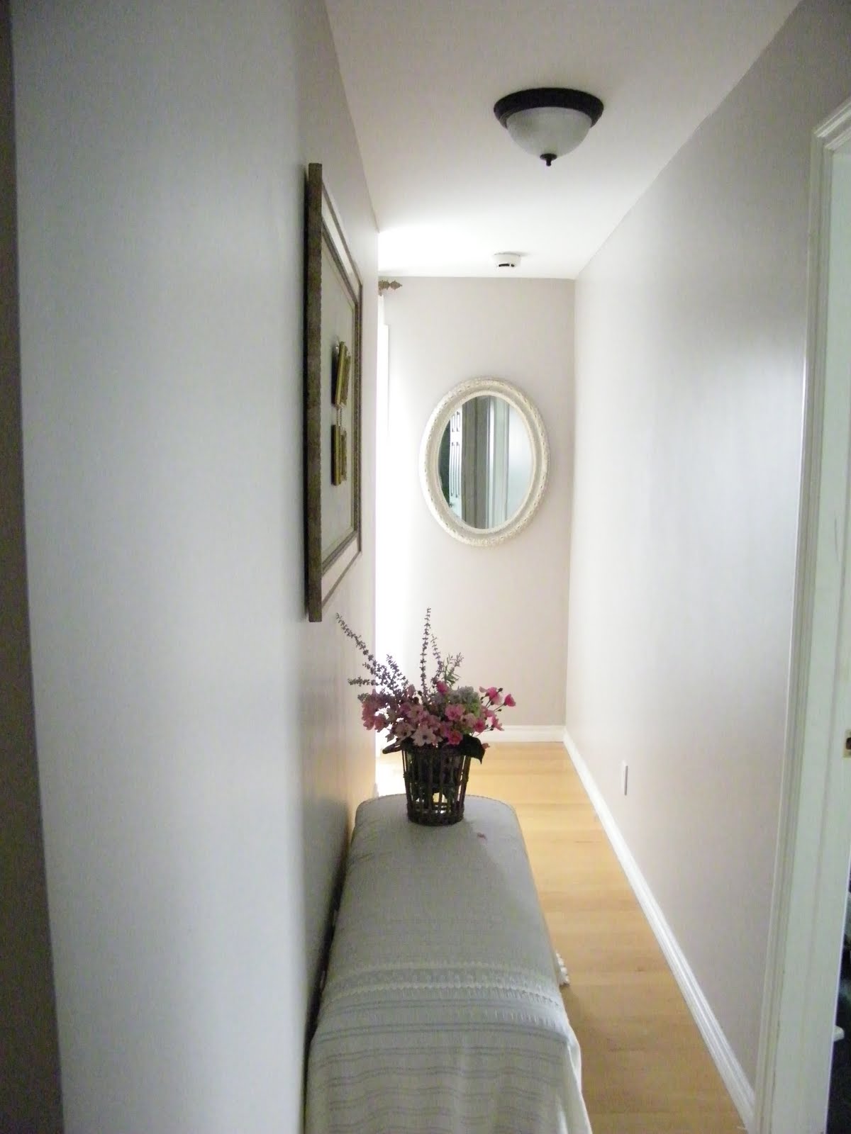 Maison Decor: lavender hallway