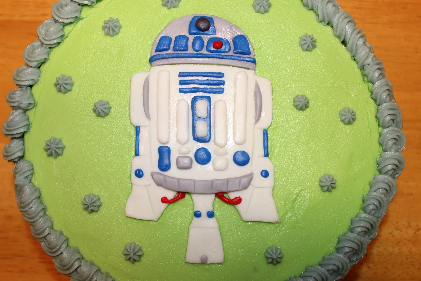 Edible Aesthetics: Rat Cake