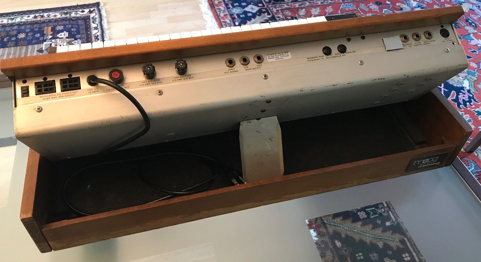 MATRIXSYNTH: Moog Minimoog Model D Keyboard Synthesizer SN 6204