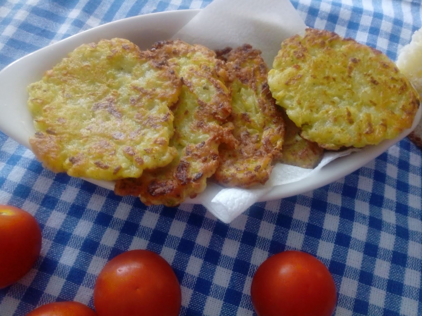 Vegetarijanski i posni jadenja i deserti.Vegetarian and Lenten cooking ...