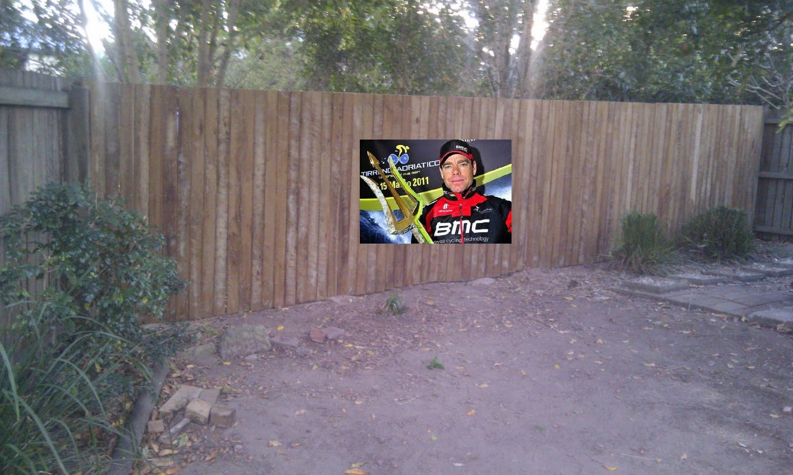 Aaron's Big Bike Blog: July 2011