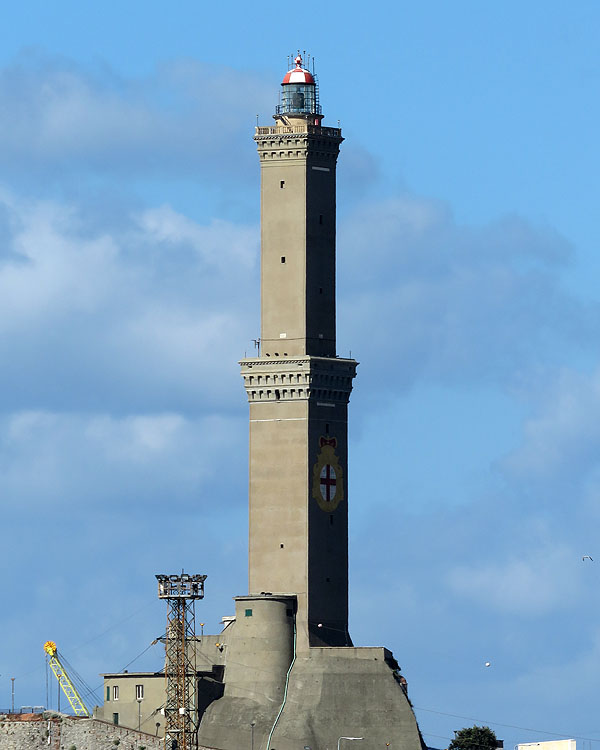 Daily Photo Stream: The “Lanterna”