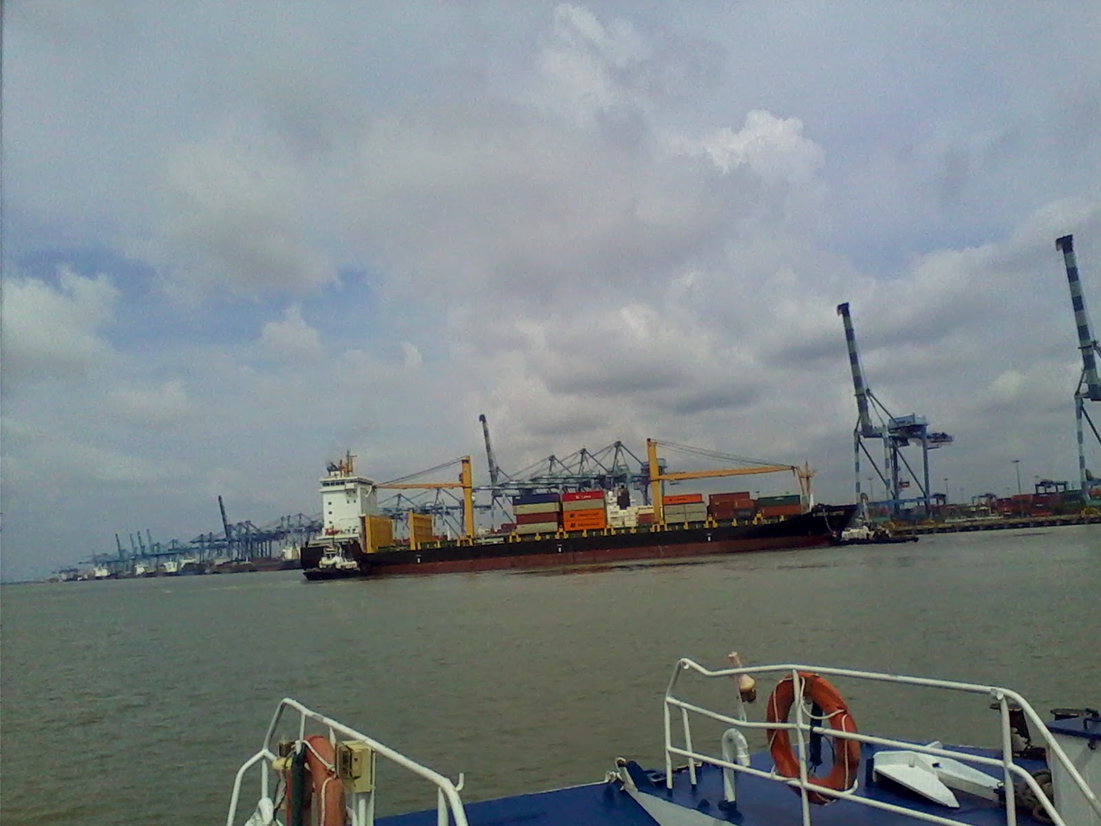 ~ SeTuLUs KasIh SeIkhLas HatI ~: Pengalaman Pertama Memancing di One ...