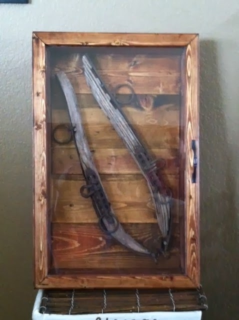 MY Farmhouse Charm: Rustic Shadow Box