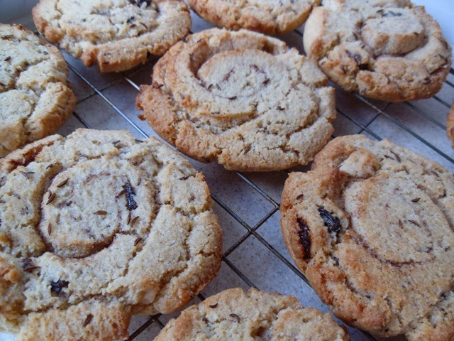 Home Jules: Cattern cakes