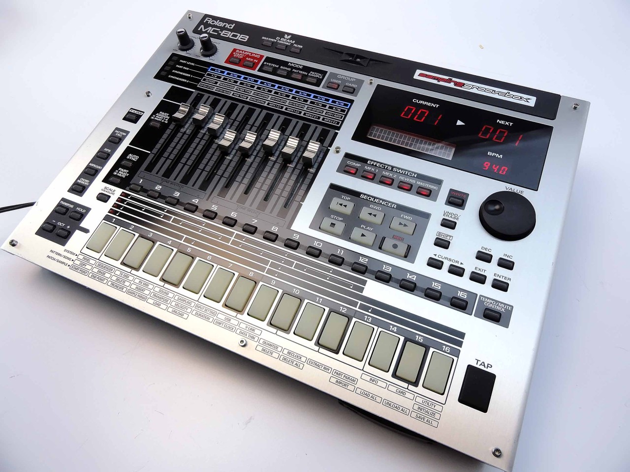 MATRIXSYNTH: Roland MC-808 Sampling Groovebox Synth Sequencer