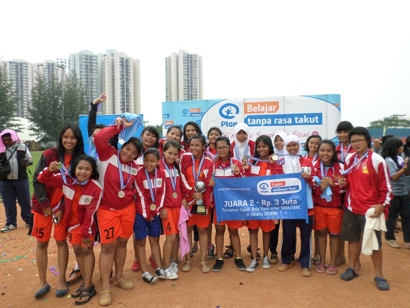 sma 95 jakarta: Mei 2013