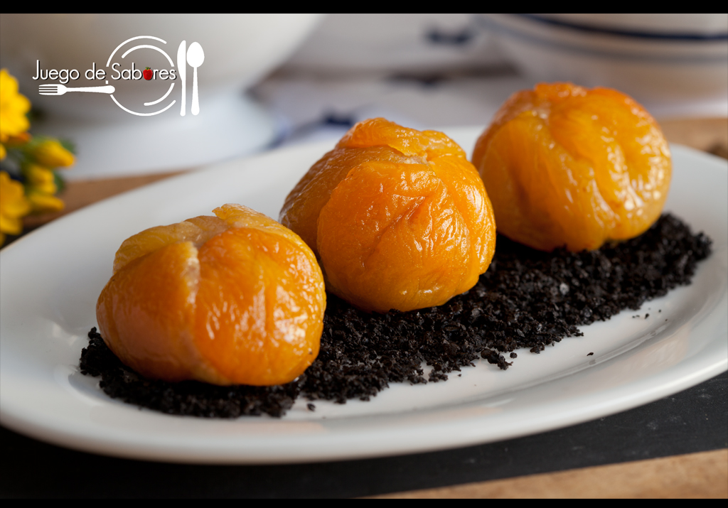 JUEGO DE SABORES : OREJONES CON FOIE