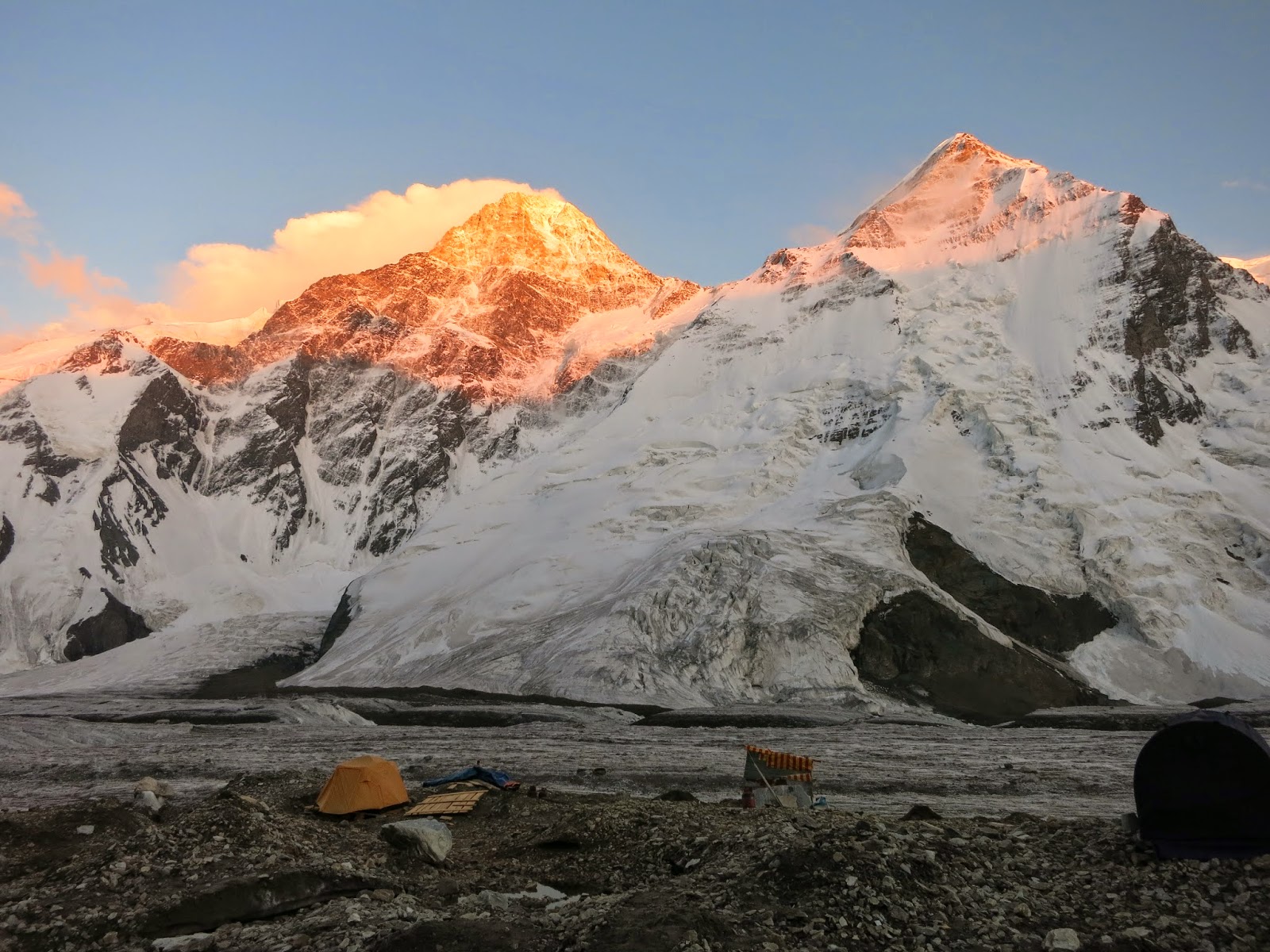 Vrcholový a běžecký blog: Úspěšná expedice na Chan Tengri 7010 m n.m ...